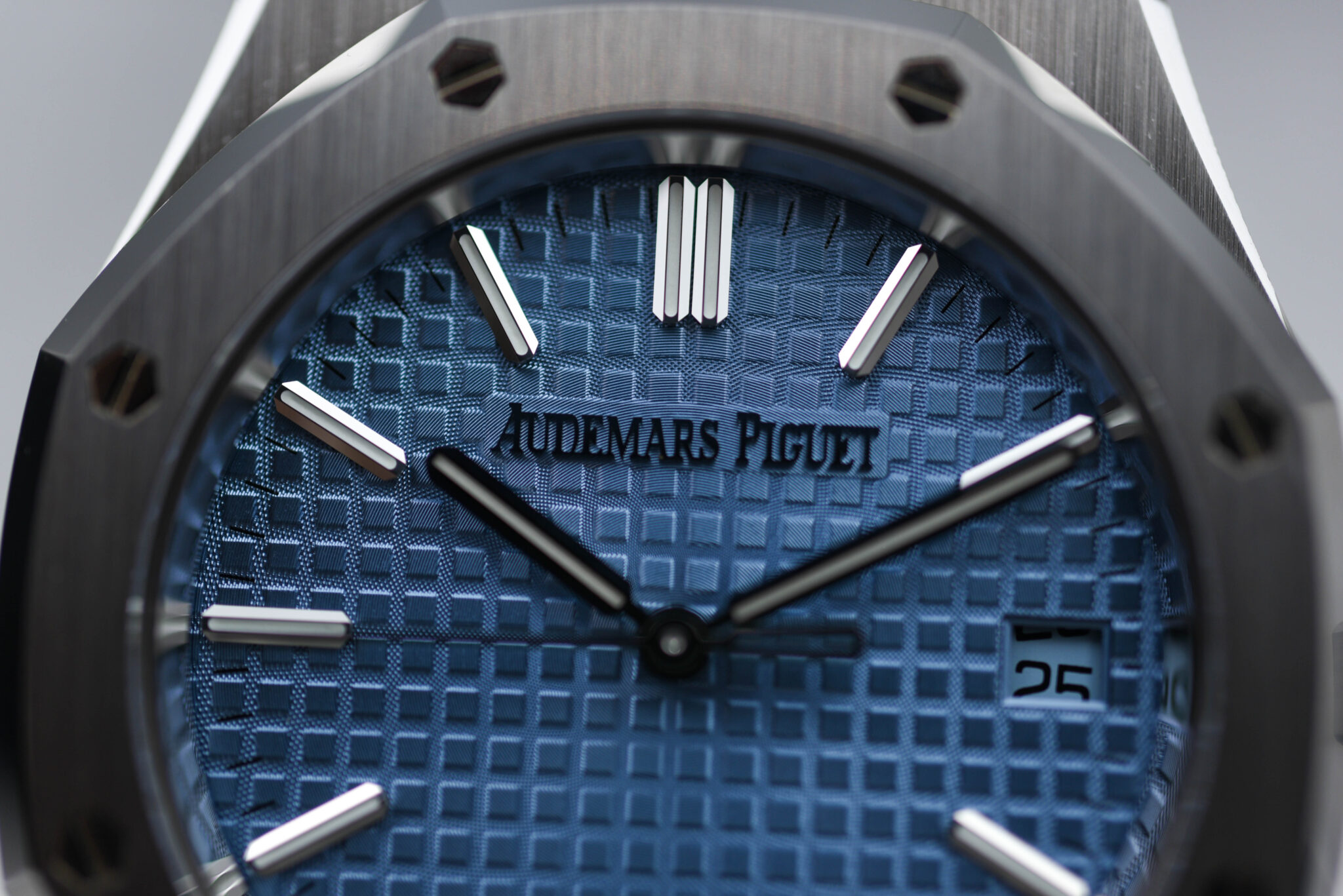 Audemars Piguet Royal Oak Ice Blue Dial 15550ST (2024) | The Watch Dealers