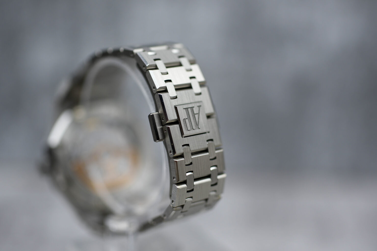 Audemars Piguet Royal Oak Ice Blue Dial 15550ST (2024) | The Watch Dealers